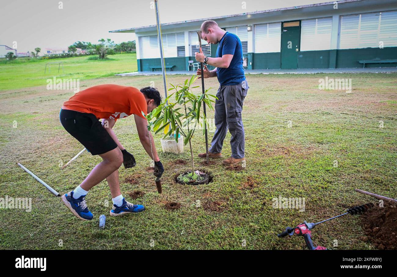 Die Flieger der 36. Logistics Readiness Squadron und der 36 ...