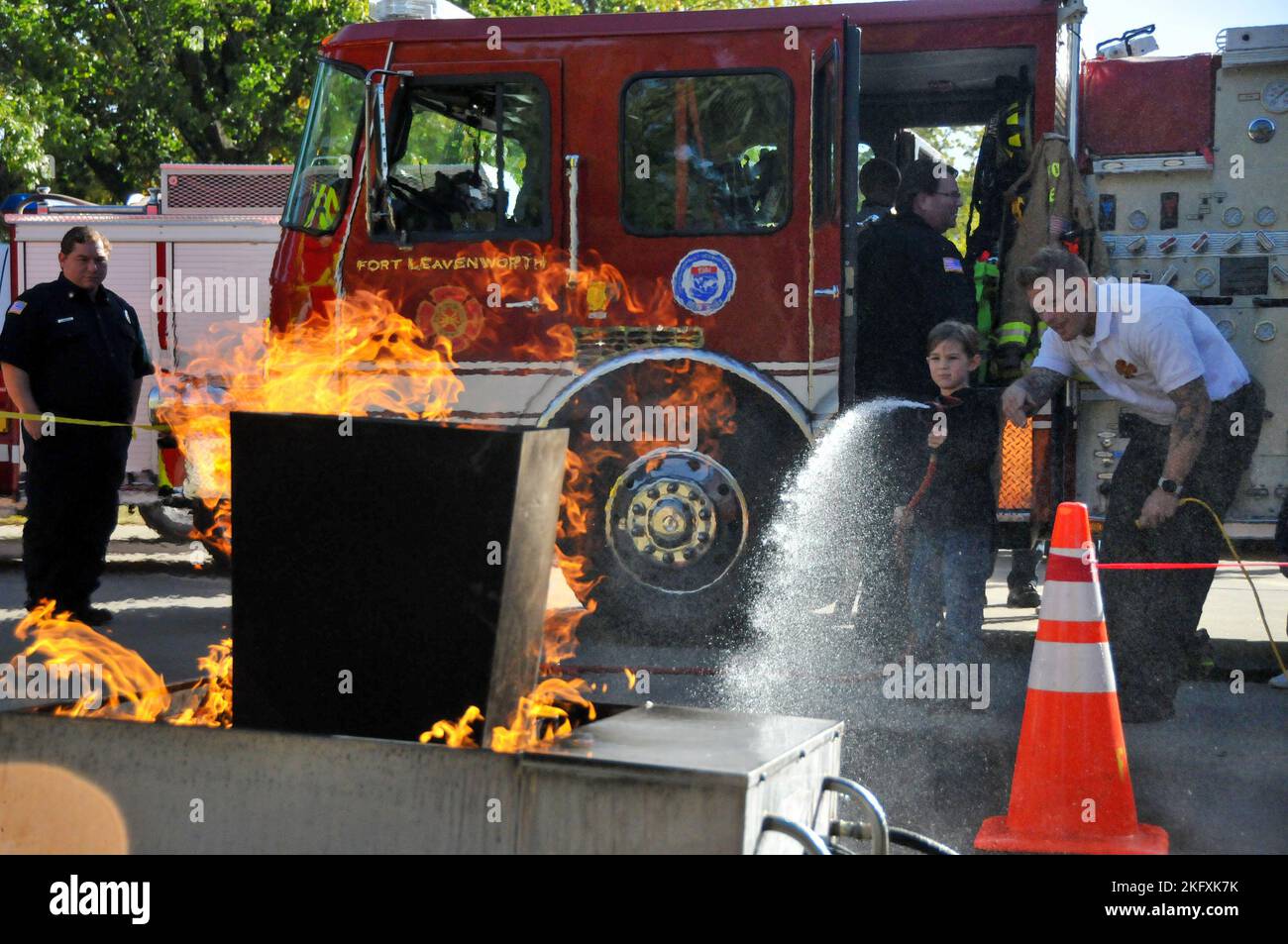 Derek Elrod, Gesundheits- und Sicherheitsbeauftragter des Feuerwehr ...