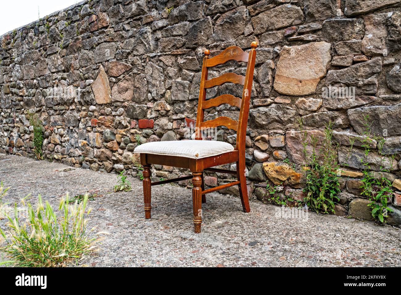 Essgarnitur aus holz -Fotos und -Bildmaterial in hoher Auflösung – Alamy