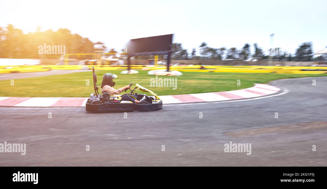 Fahrer in einem go kart -Fotos und -Bildmaterial in hoher Auflösung – Alamy