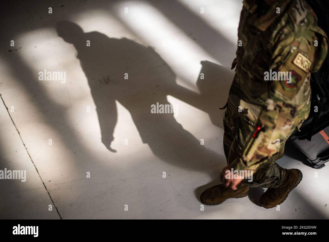 US Air Force Senior Airman Johnathan Flores, 660. Aircraft Maintenance ...