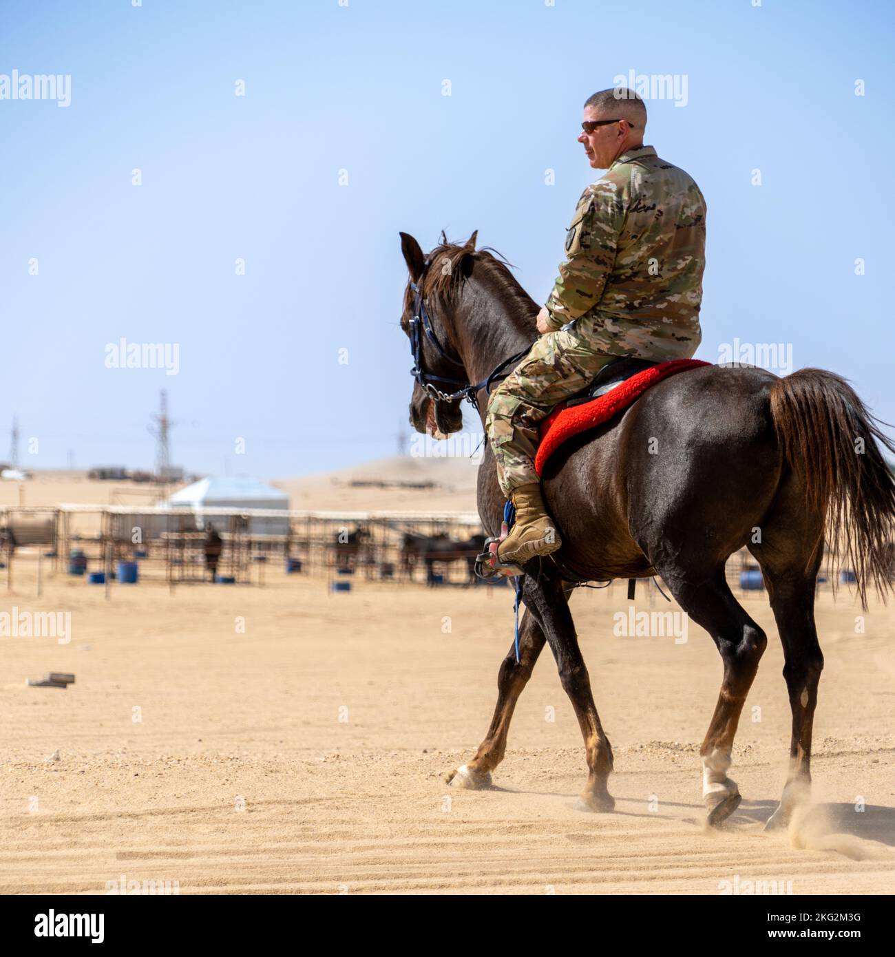 Der Oberst der US-Armee Seth Morgulas, Kommandant der Sustainment ...