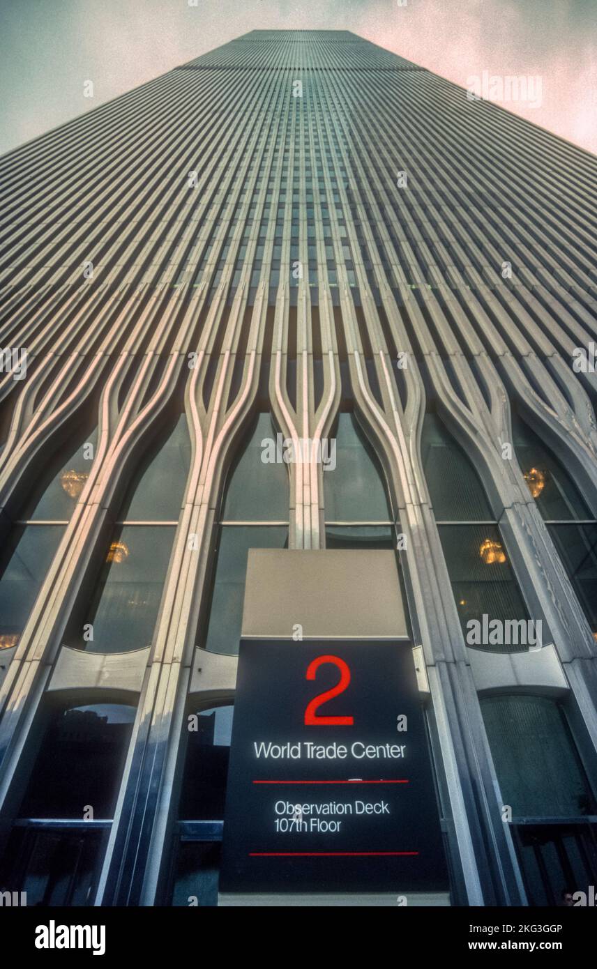 World trade center new york 90er -Fotos und -Bildmaterial in hoher ...