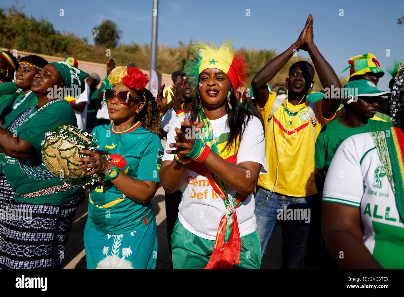 Fußball - FIFA Fußball-Weltmeisterschaft Katar 2022 - Fans in Dakar ...