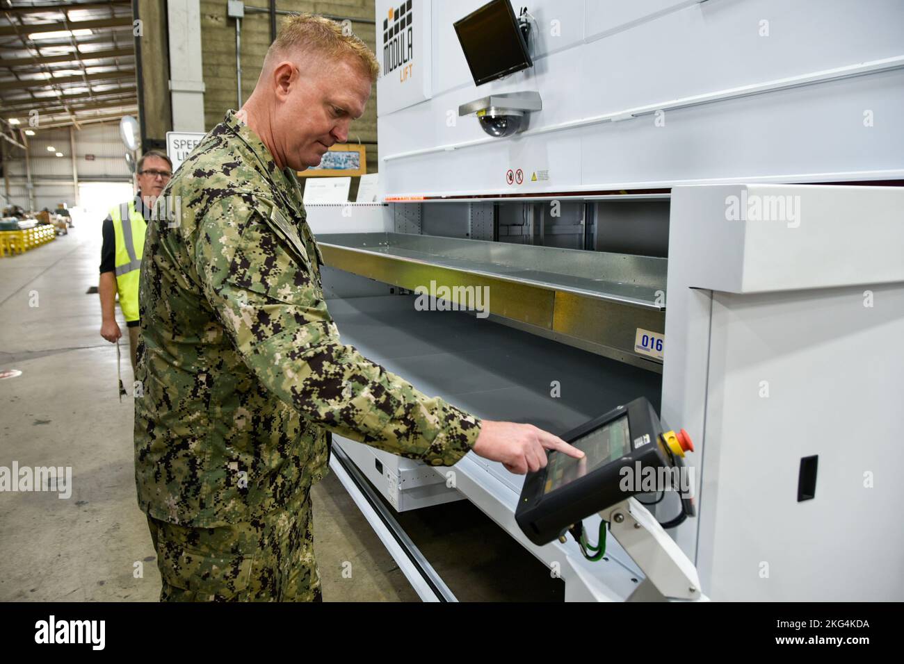 Vertikal lift module -Fotos und -Bildmaterial in hoher Auflösung – Alamy