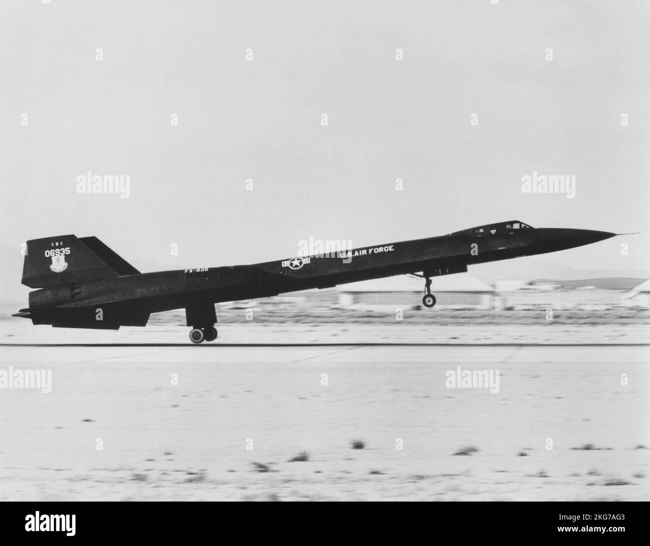 Lockheed a 12 plane 1960s -Fotos und -Bildmaterial in hoher Auflösung ...