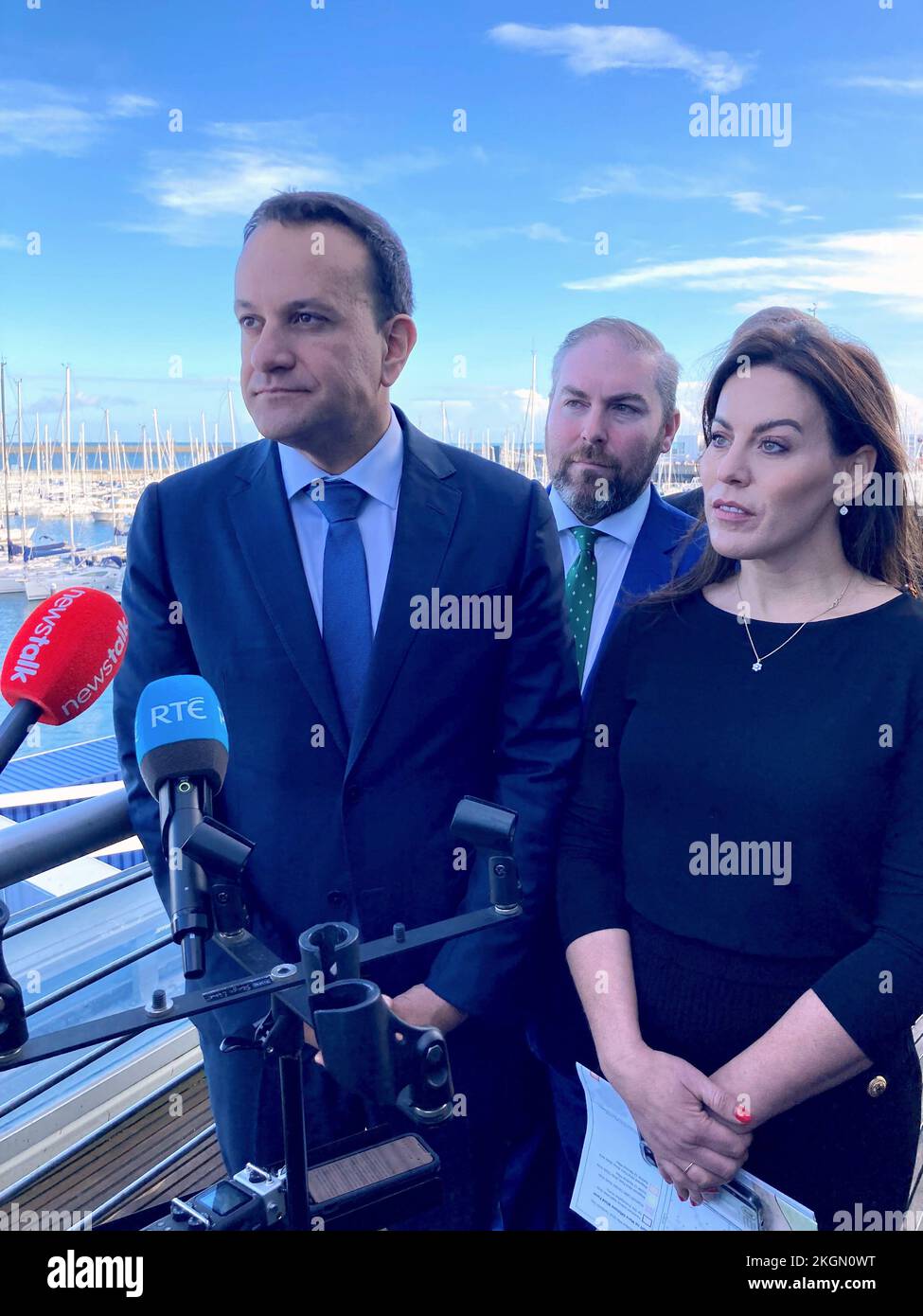 Tanaiste Leo Varadkar und Fine Gael TD Jennifer Carroll MacNeill bei ...