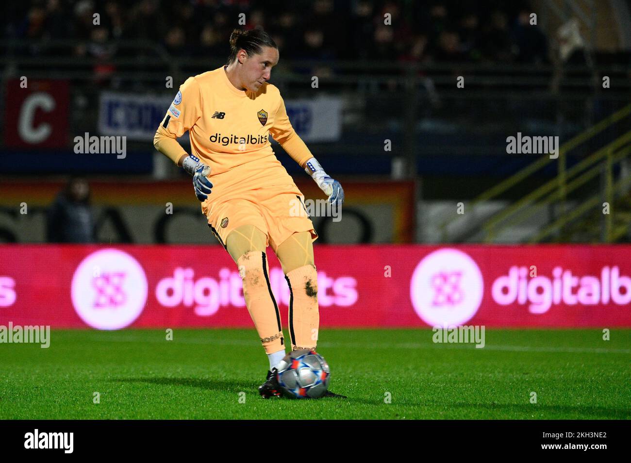 Emma Lind (AS Roma Women) beim Spiel der UEFA Women’s Champions League ...