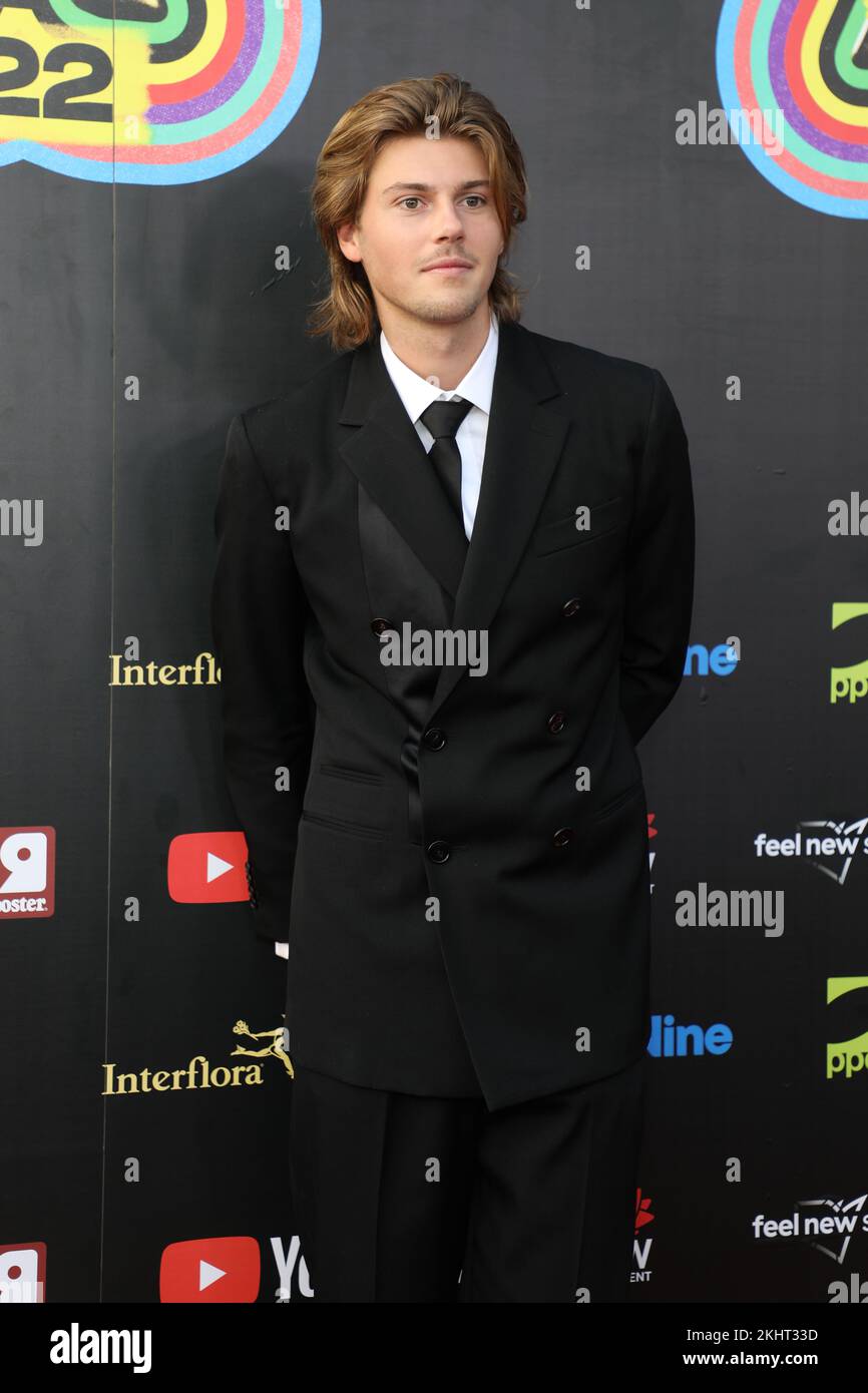 Sydney, Australien. 24.. November 2022. Ruel kommt auf dem roten Teppich für die ARIA Awards ...