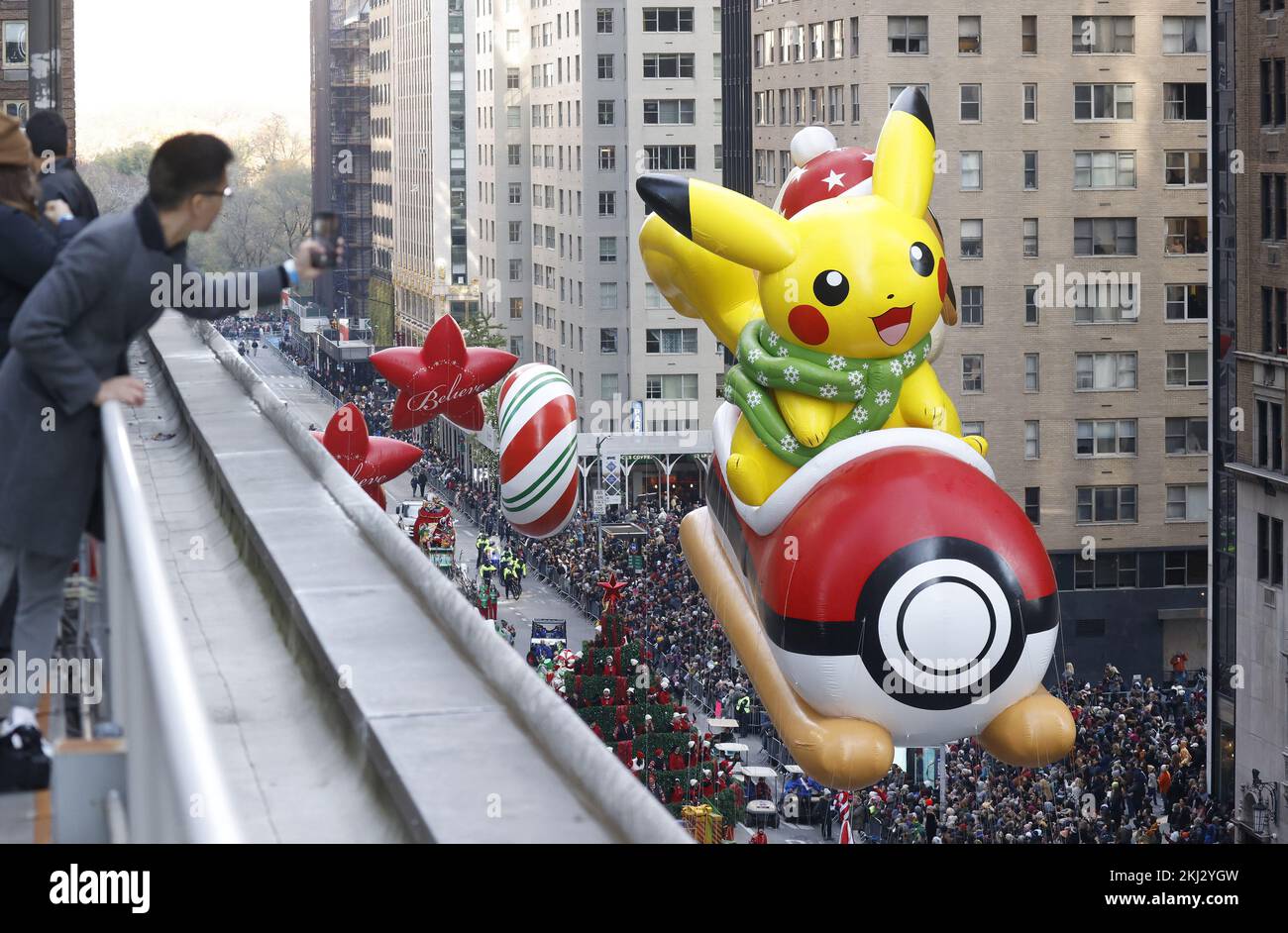 Pikachu parade -Fotos und -Bildmaterial in hoher Auflösung - Seite 2 ...