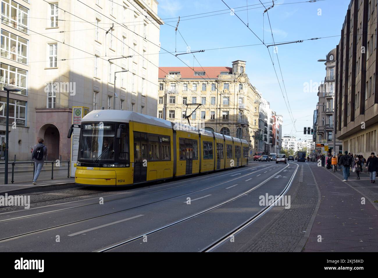 Bombardier Flexity Berlin Tram in Berlin, Deutschland, speziell ...