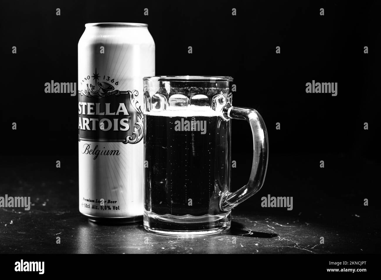 Stella kann Schwarzweiß-Stockfotos und -bilder - Alamy