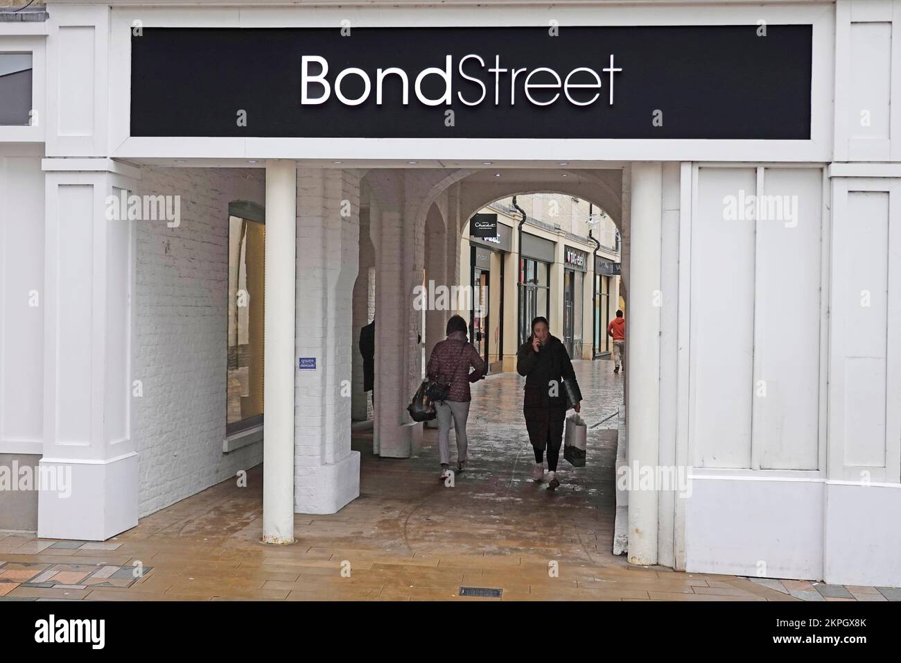 Bondstreet schild -Fotos und -Bildmaterial in hoher Auflösung – Alamy