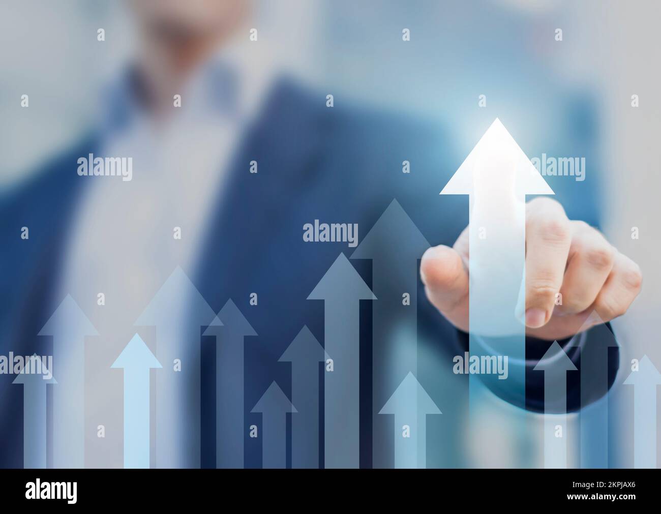 Diagramm mit pfeil nach oben -Fotos und -Bildmaterial in hoher Auflösung – Alamy