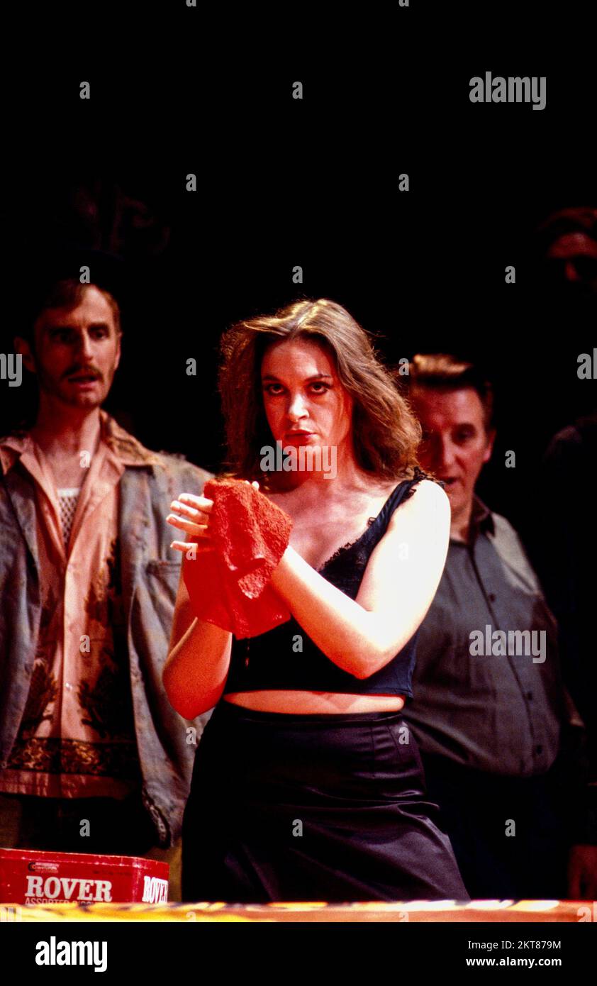 Jean Rigby (Carmen) in CARMEN an der English National Opera (ENO ...