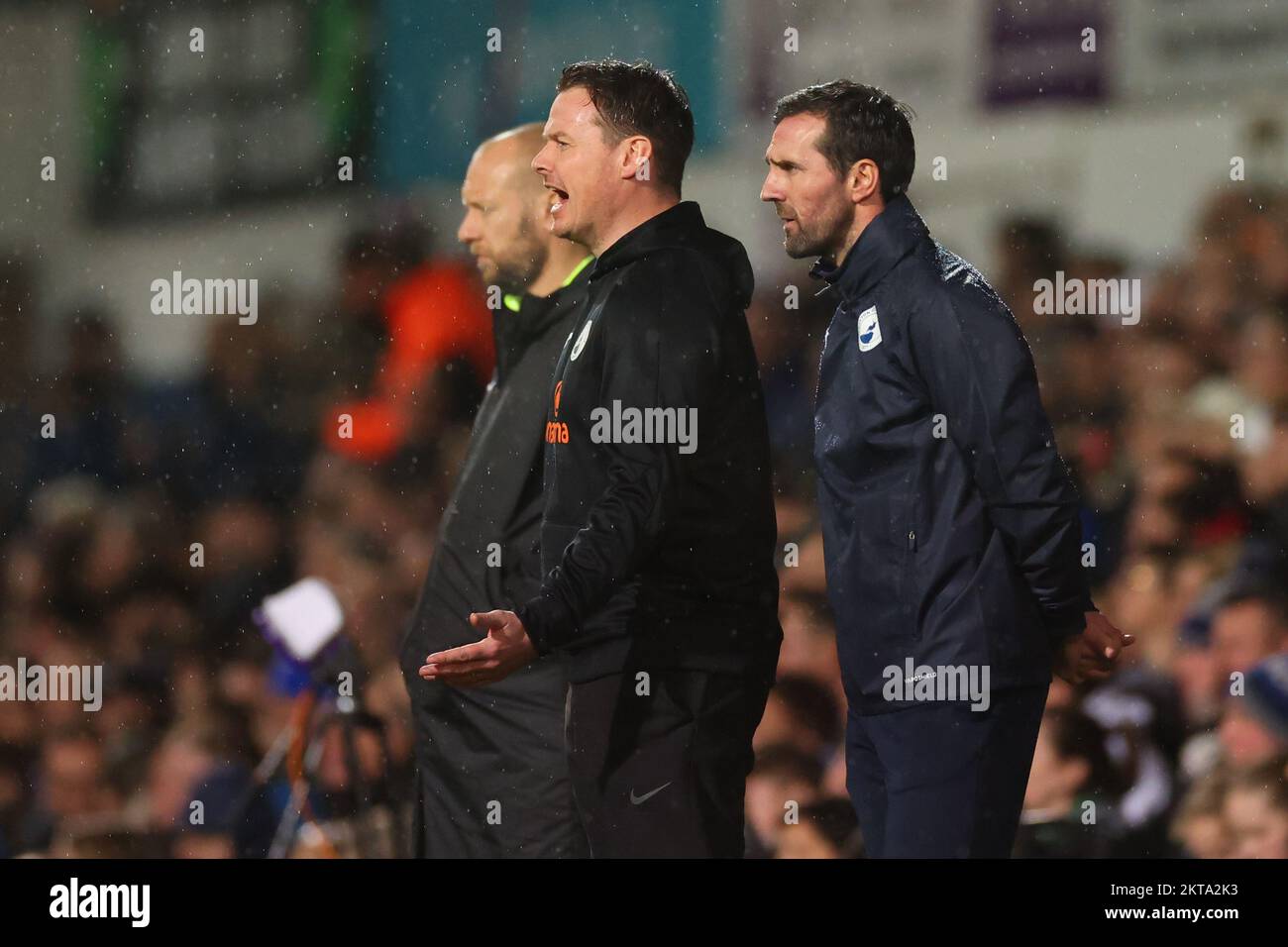 Manager von Buxton, Jamie Vermiglio und Assistant Coach von Buxton ...