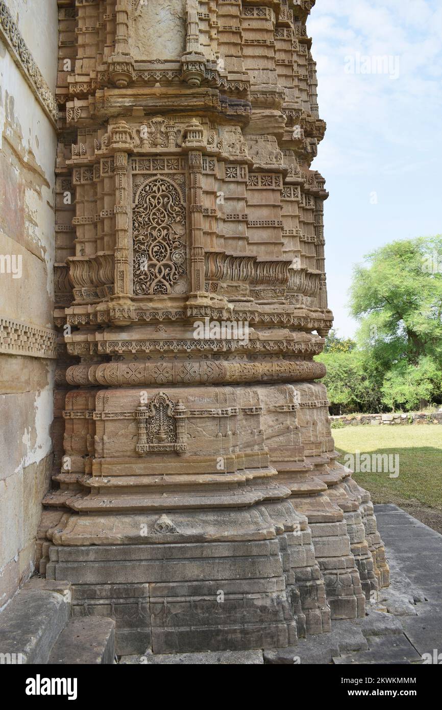 Kevda Masjid, erbaut in Stein und Schnitzereien Details der Architektur ...