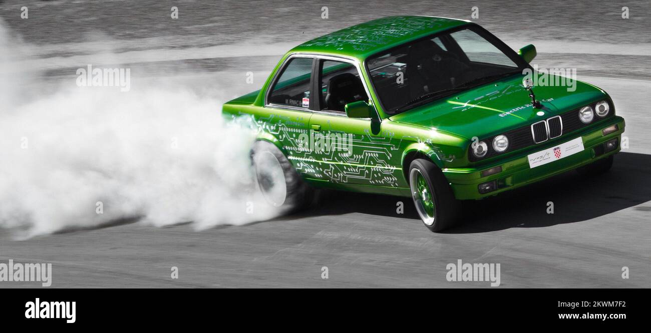 Inoffiziell kommt das schnellste Elektroauto der Welt aus Kroatien. Das ...