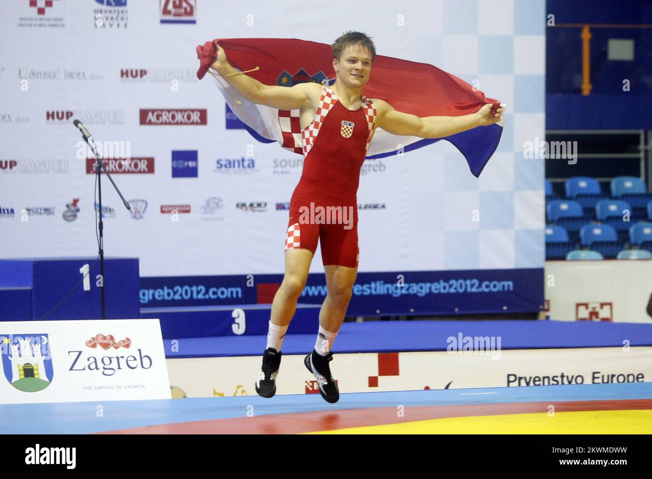 Grcko rimski stil -Fotos und -Bildmaterial in hoher Auflösung – Alamy