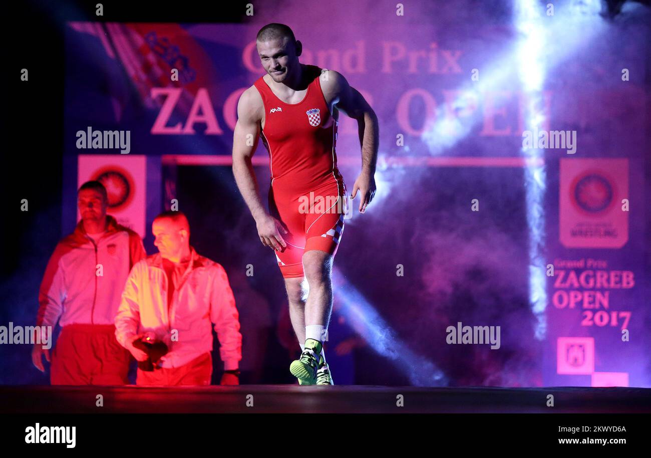 Viktor nemes -Fotos und -Bildmaterial in hoher Auflösung – Alamy