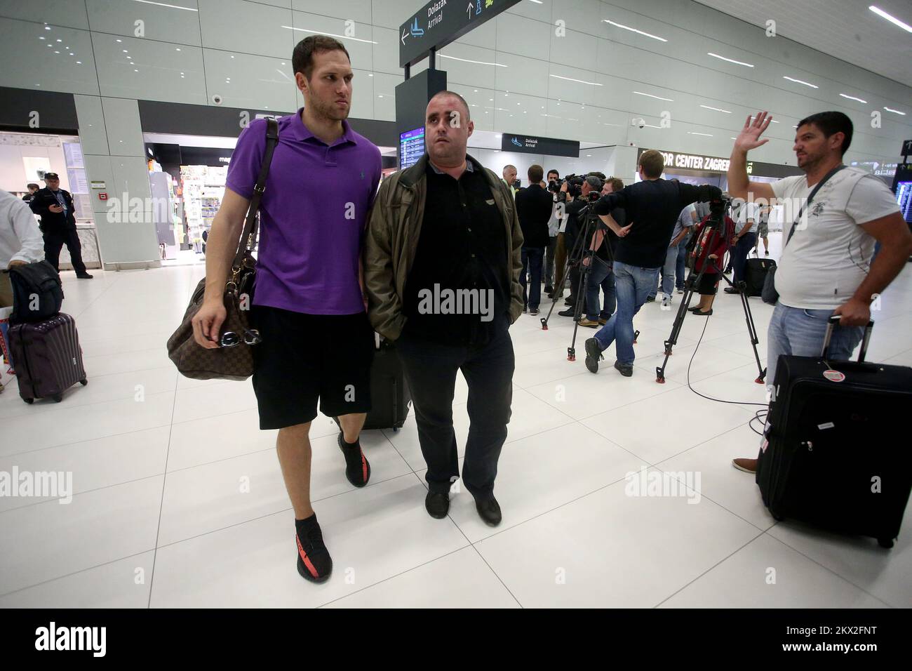 Return basketball team bojan bogdanovic eurobasket european ...