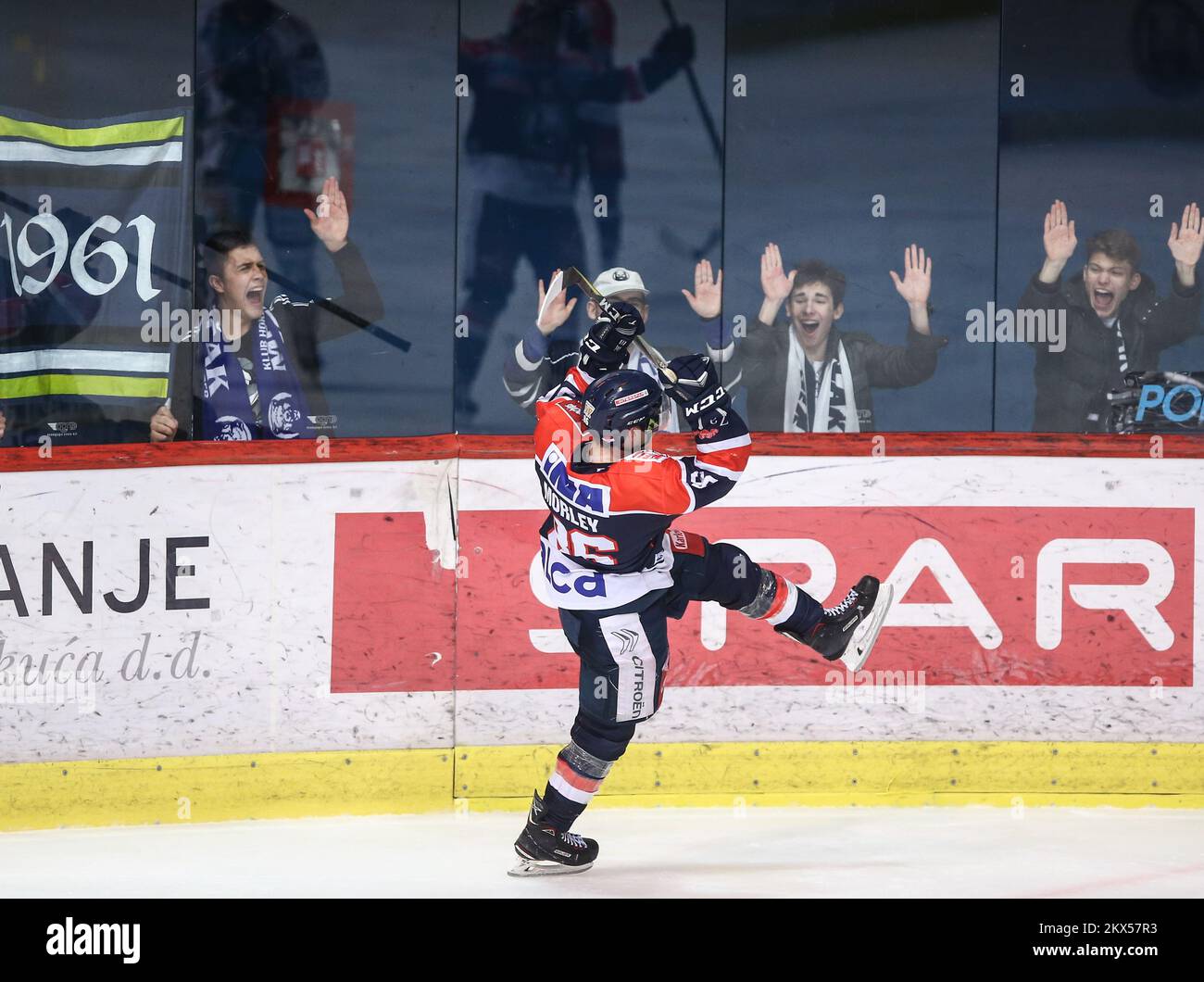 Tyler morley -Fotos und -Bildmaterial in hoher Auflösung – Alamy