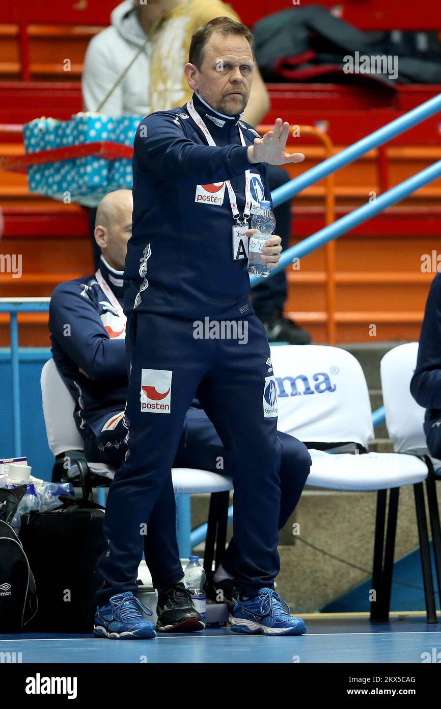 Mia hermansson -Fotos und -Bildmaterial in hoher Auflösung – Alamy