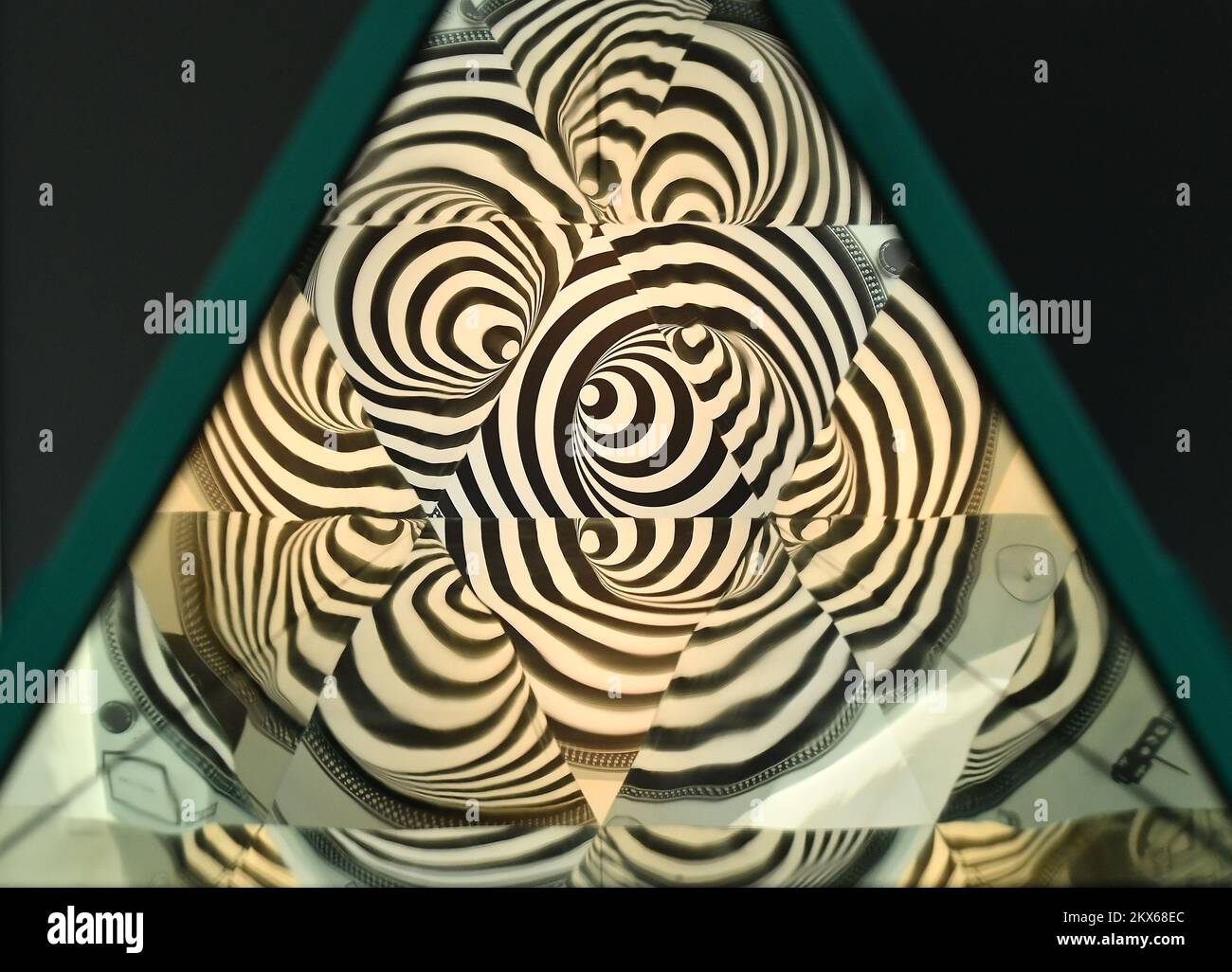 25.05.2018., Belgrad, Serbien - das Museum der Illusionen mit über 70 ...