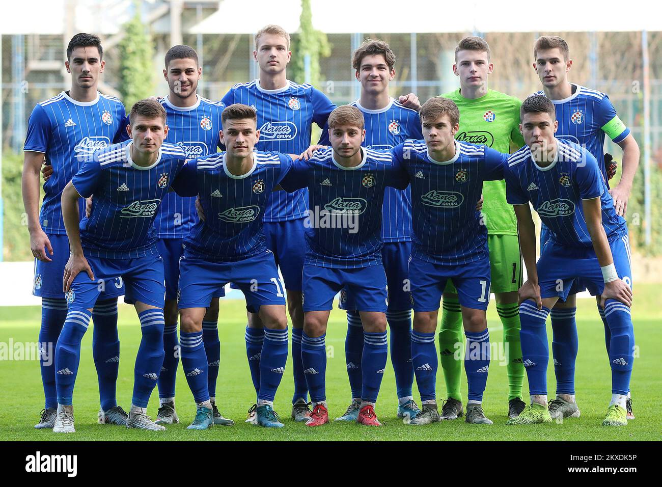 Liga prvaka mladih -Fotos und -Bildmaterial in hoher Auflösung – Alamy