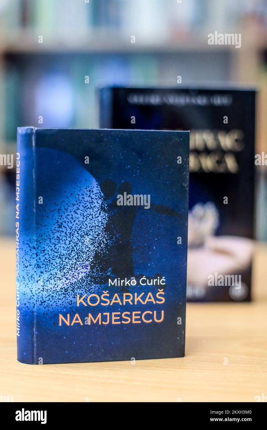 07.08.2020., Zagreb - U knjiznicu stigla nova, neobicna knjiga velicine ...