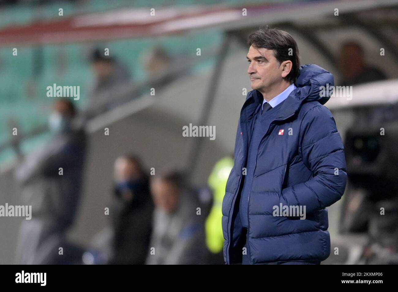 Kroatien Cheftrainer Zlatko Dalic schaut beim Qualifikationsspiel der ...