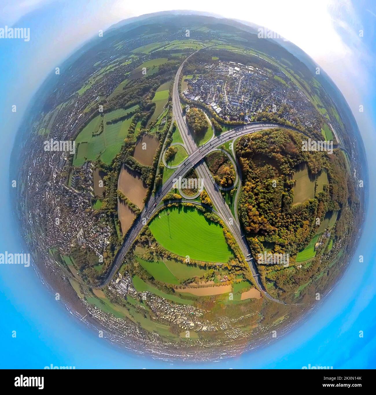 Westhofener kreuz -Fotos und -Bildmaterial in hoher Auflösung – Alamy