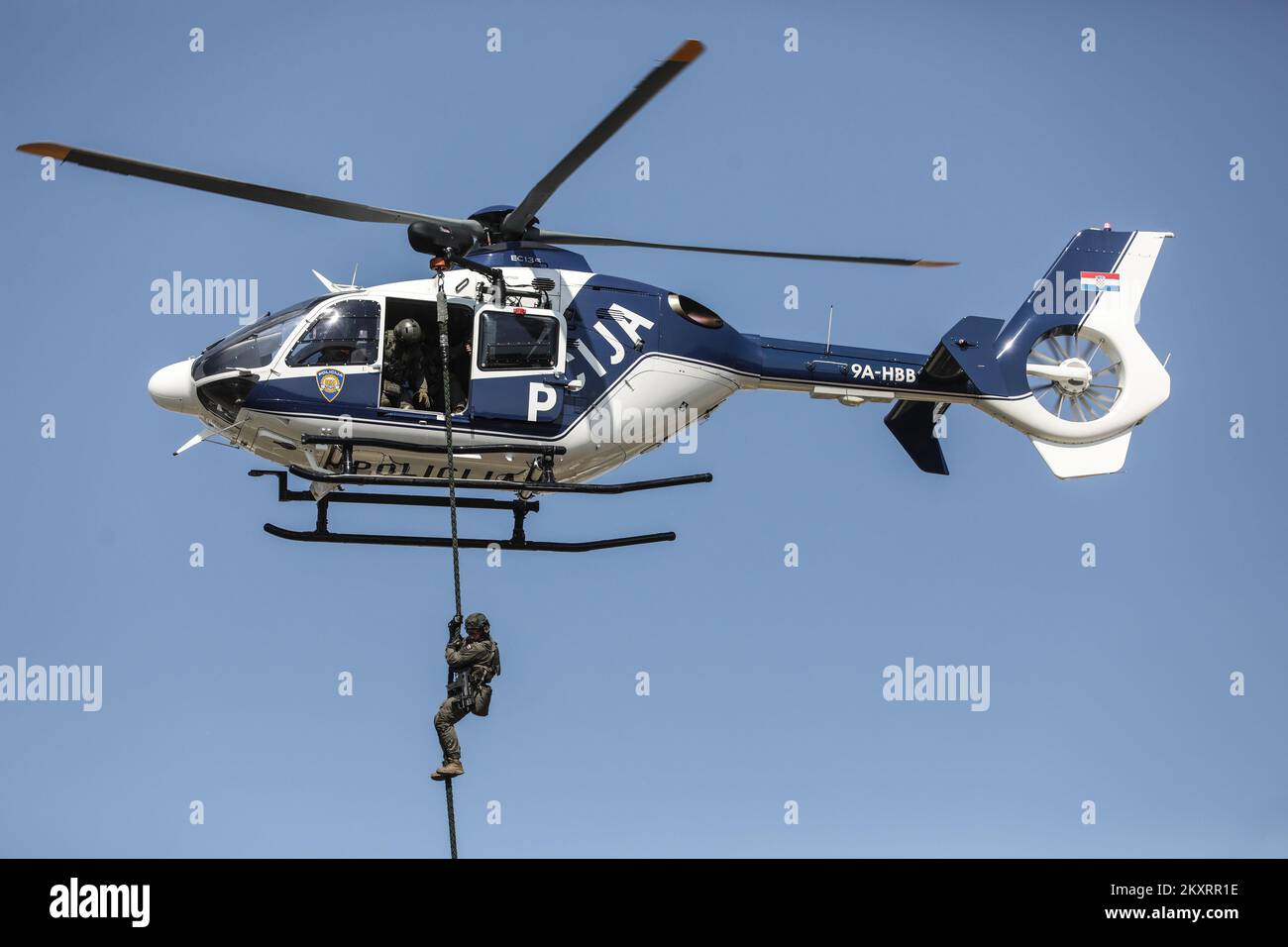 Die Lucko Anti-Terror Unit feierte am 31.. Jahrestag in Zagreb ...