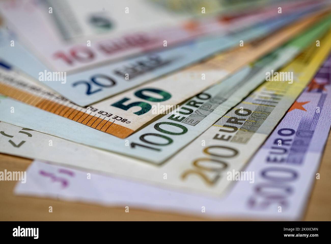 Euro dual -Fotos und -Bildmaterial in hoher Auflösung – Alamy