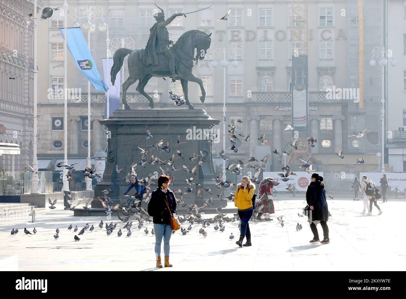 Ban Jelacic Monument auf dem zentralen Stadtplatz von Zagreb, in Zagreb ...