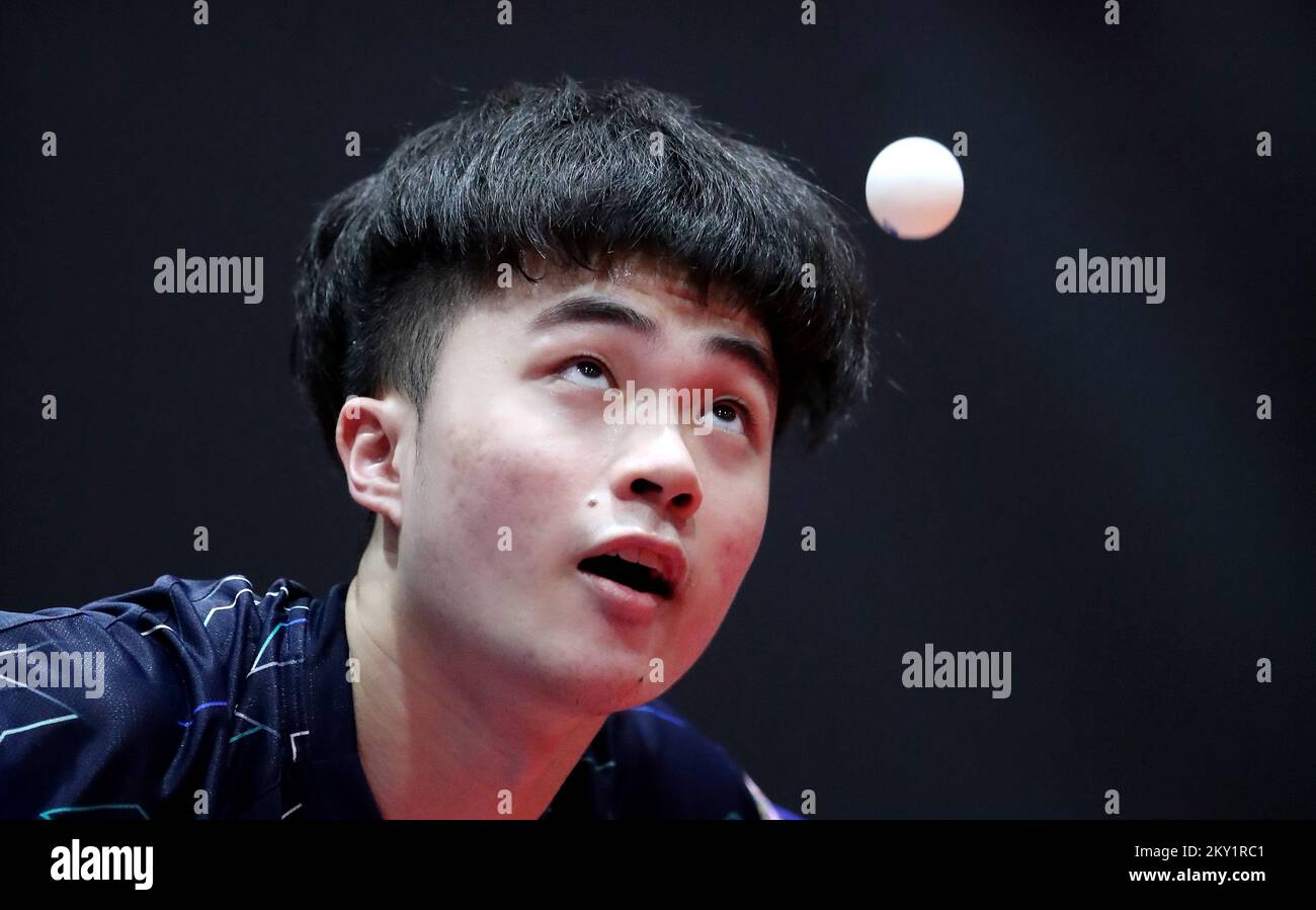 Yun-Ju Lin aus Taiwan tritt beim WTT Contender Zagreb 2022 Men's ...