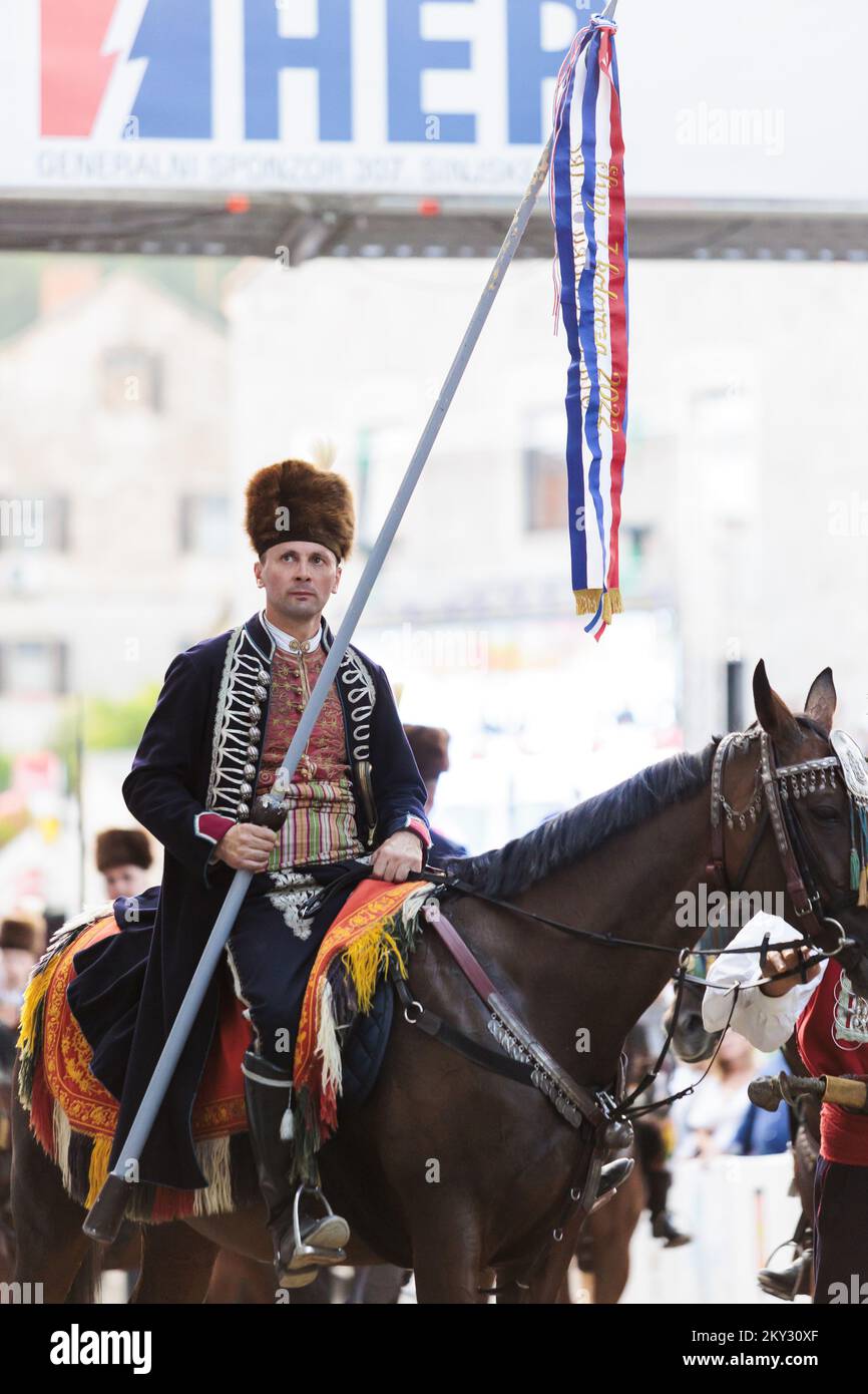 Gewinner des Alka Turniers Frano Ivkovic beim Turnier von Alka of Sinj ...