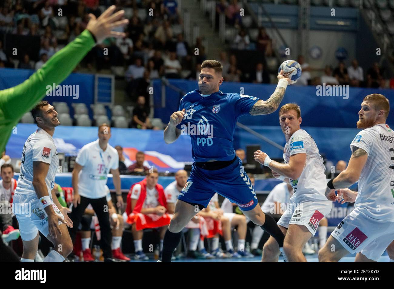Csaba Leimeter von PPD Zagreb während des Finalspiels des SEHA-Finales ...