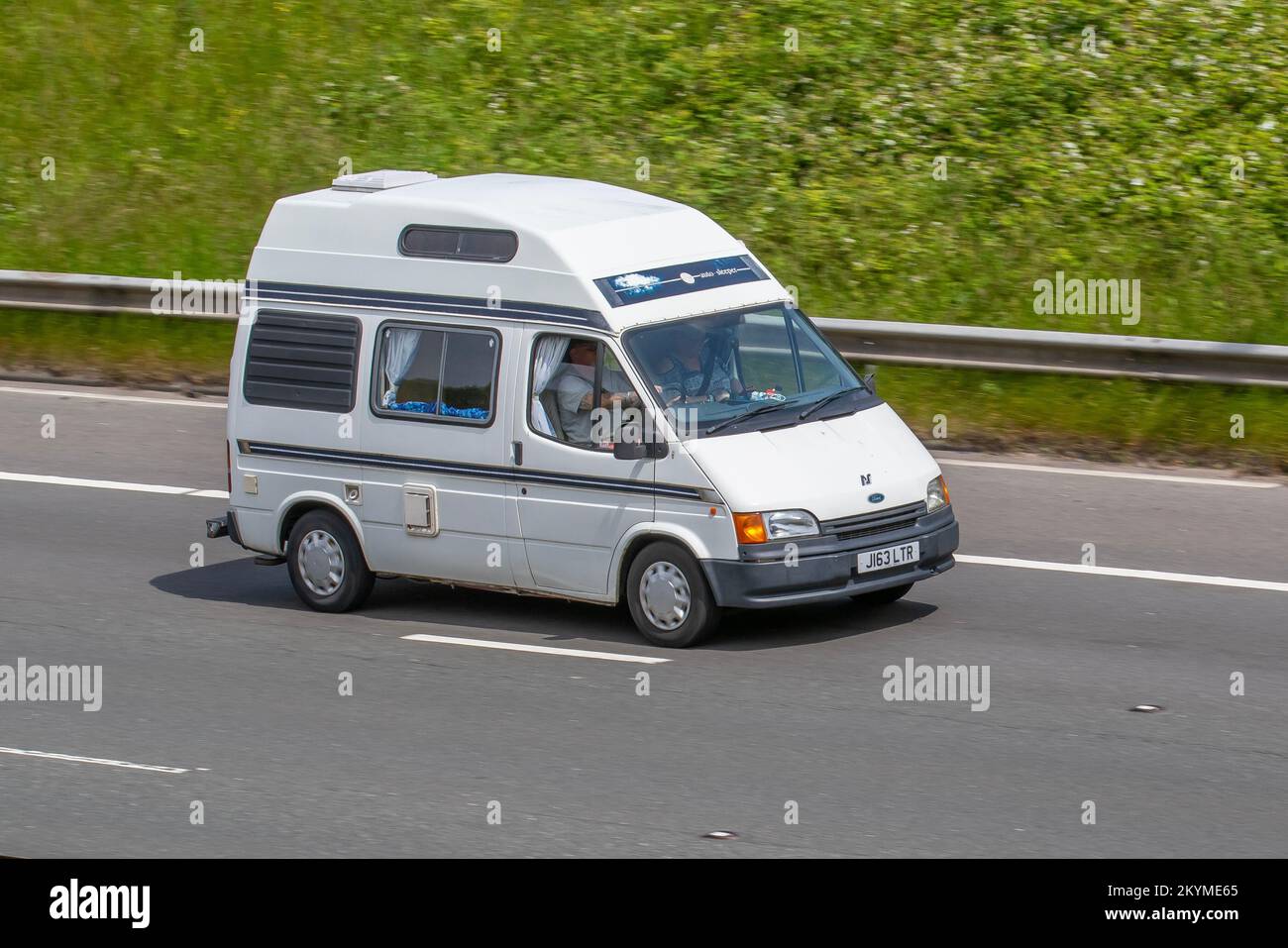 Ford transit classic -Fotos und -Bildmaterial in hoher Auflösung – Alamy