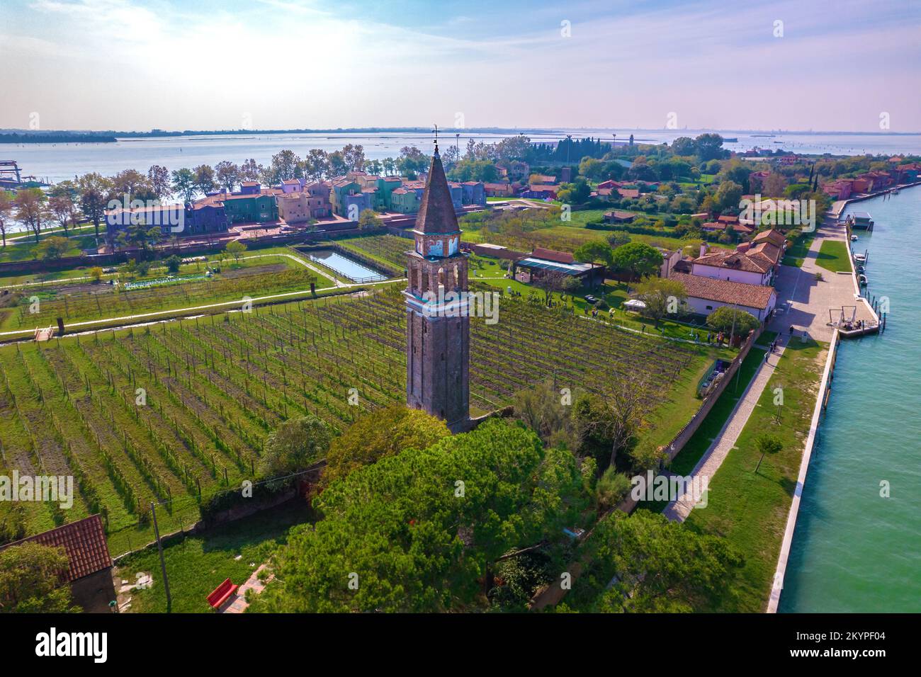Aerial view isola mazzorbo venice -Fotos und -Bildmaterial in hoher ...