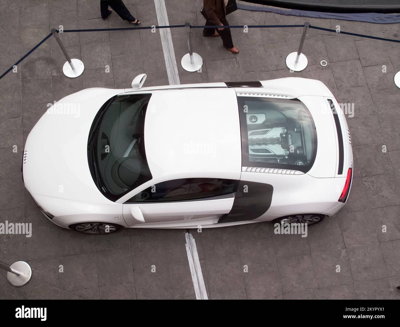 Autos von oben -Fotos und -Bildmaterial in hoher Auflösung – Alamy