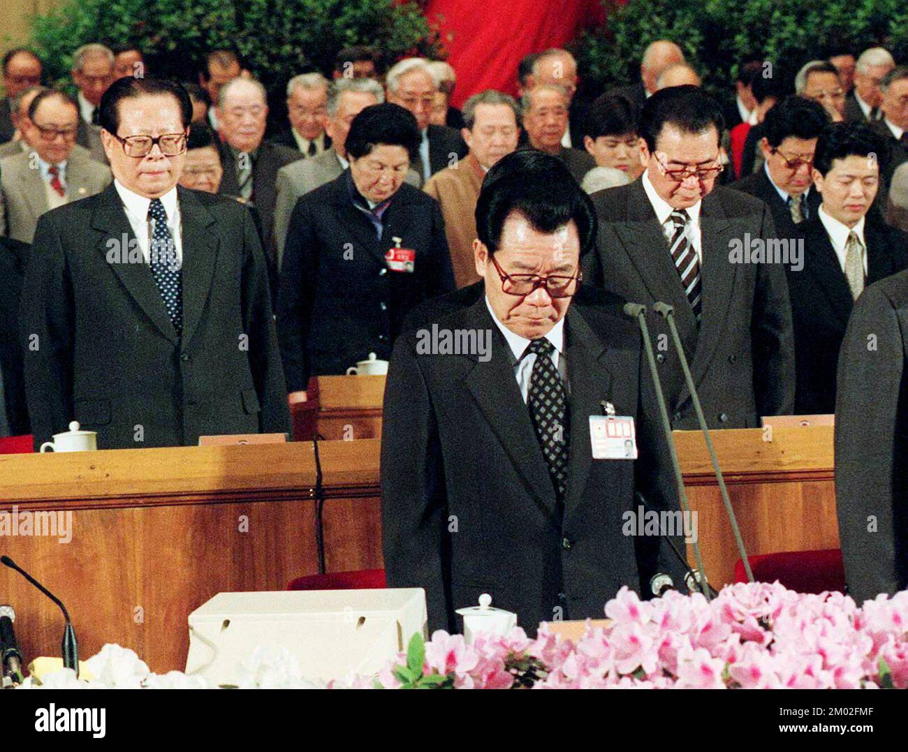 Präsident deng xiaoping -Fotos und -Bildmaterial in hoher Auflösung ...