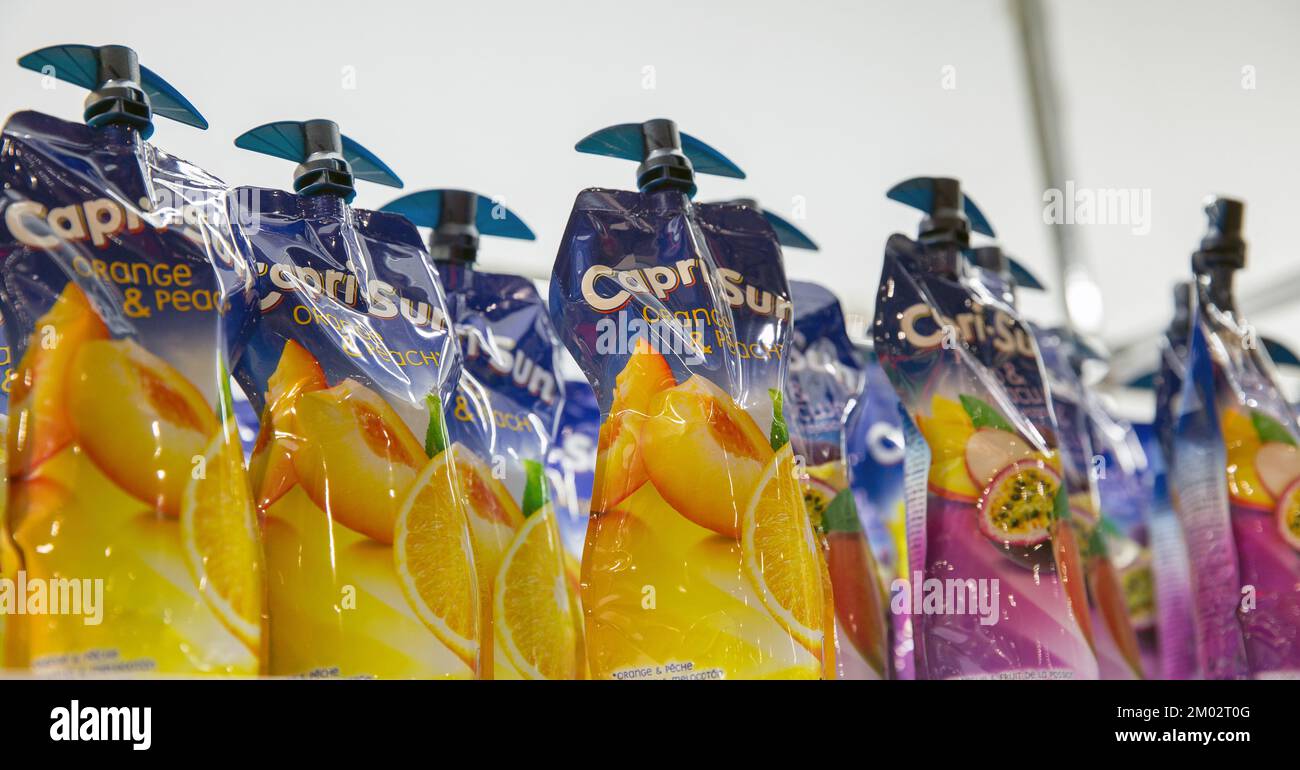 Logo capri sun -Fotos und -Bildmaterial in hoher Auflösung – Alamy