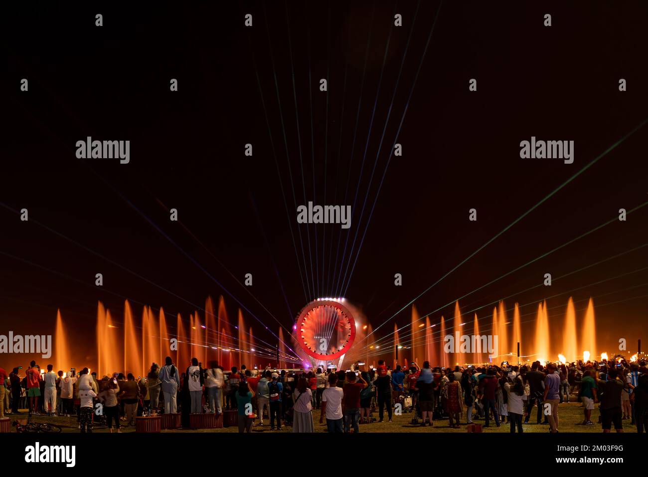 Corniche drohnenshow -Fotos und -Bildmaterial in hoher Auflösung – Alamy