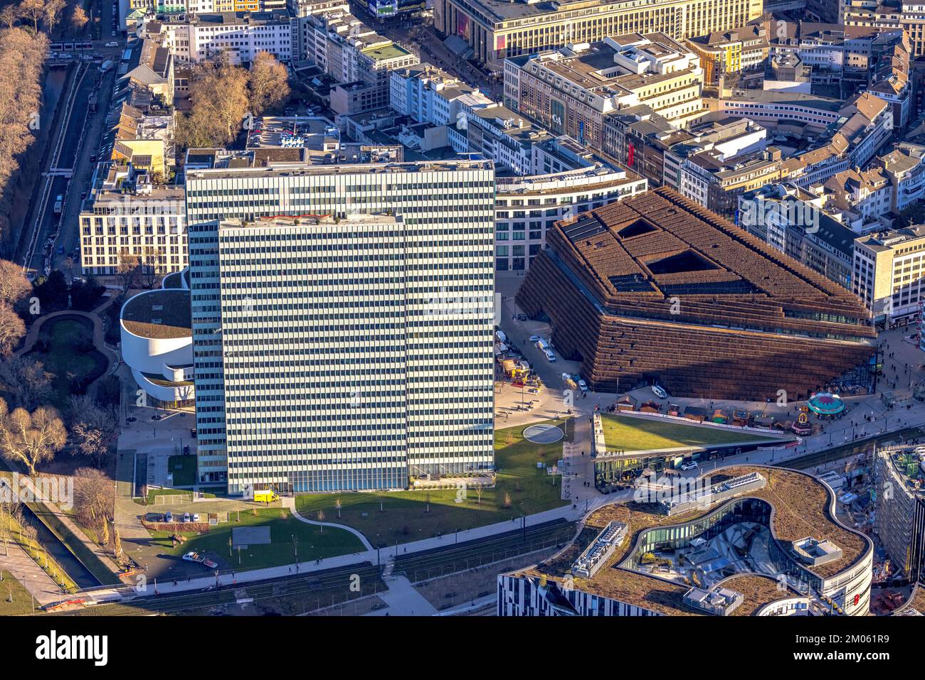 Luftaufnahme, Dreischeibenhaus und Düsseldorfer Schauspielhaus und ...