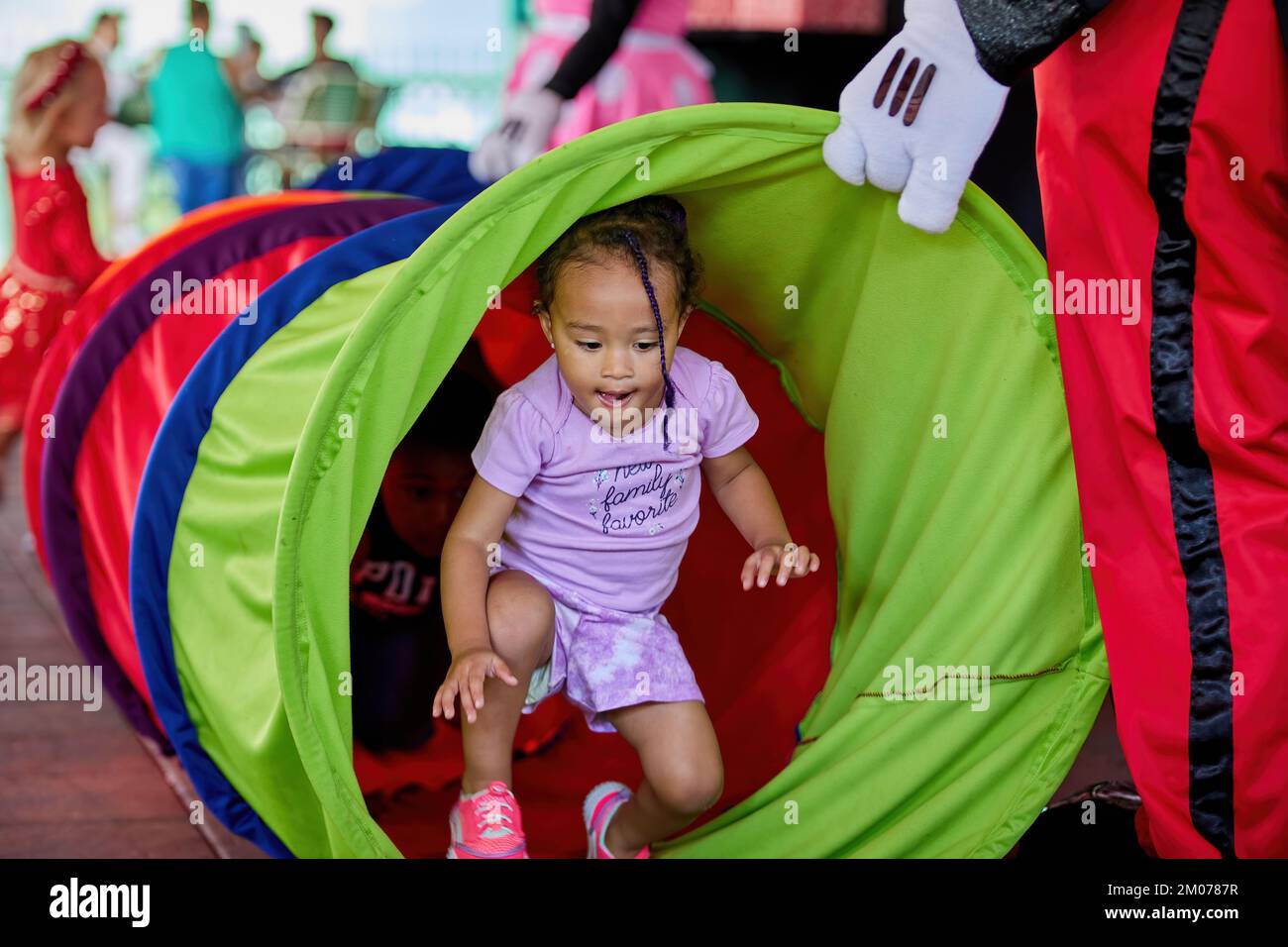 04. Dezember 2022, Sunrise, Florida, USA: Christmas cheer for Kids ... 04. Dezember 2022, Sunrise, Florida, USA: Christmas cheer for Kids ...