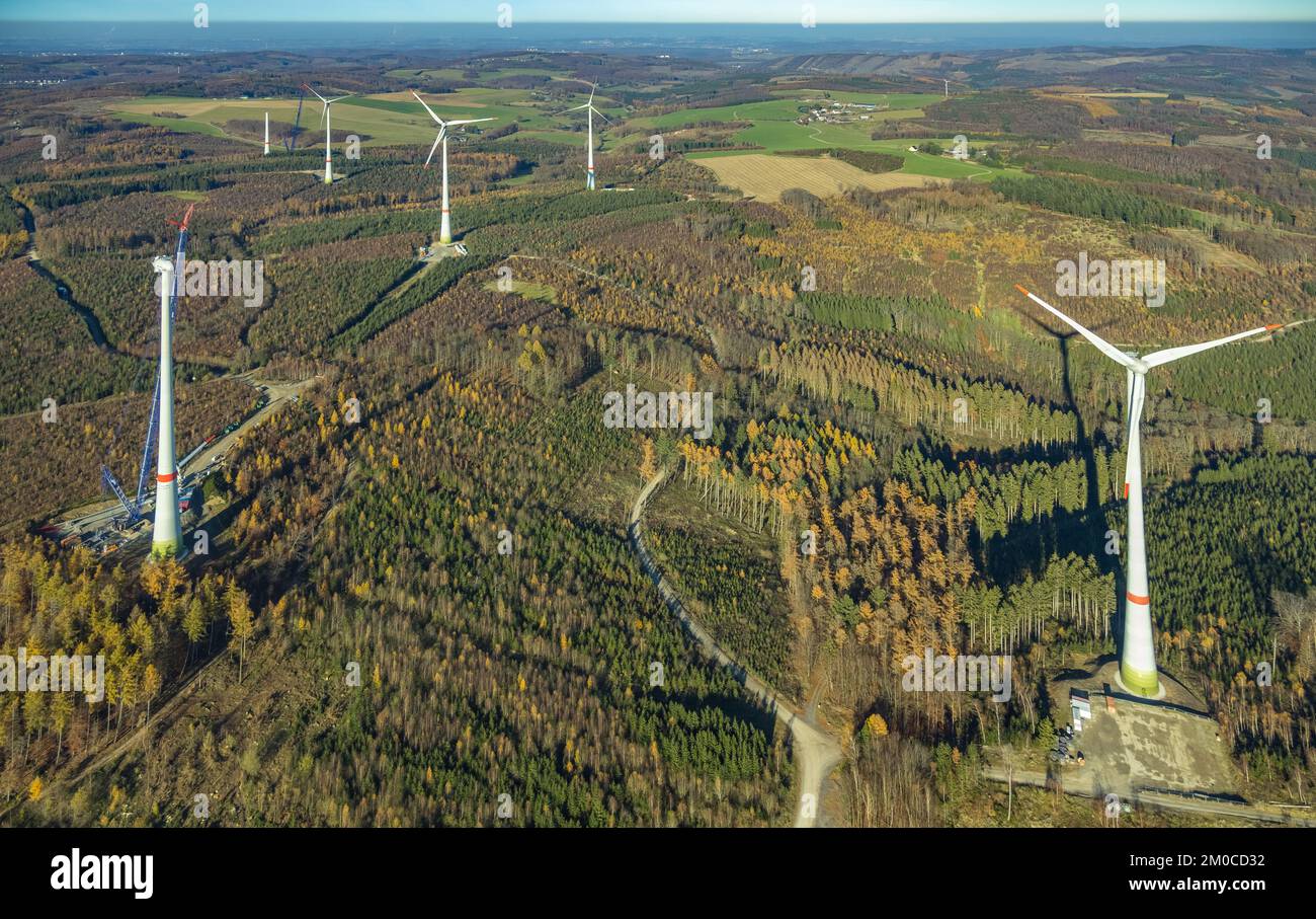 Windpark aufbau deutschland -Fotos und -Bildmaterial in hoher Auflösung ...