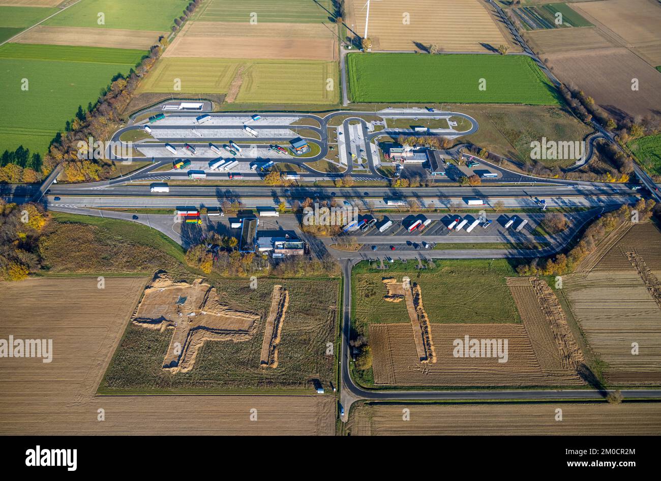 Autobahnbaustelle a44 -Fotos und -Bildmaterial in hoher Auflösung – Alamy