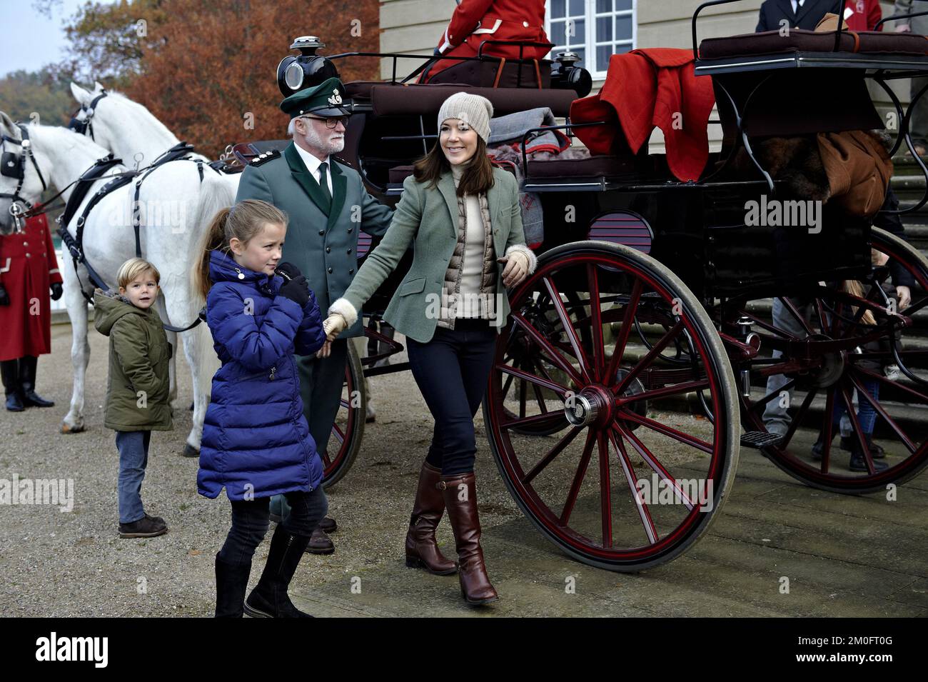 Prinz Isabella, Kronprinzessin Mary, besuchte die traditionelle ...