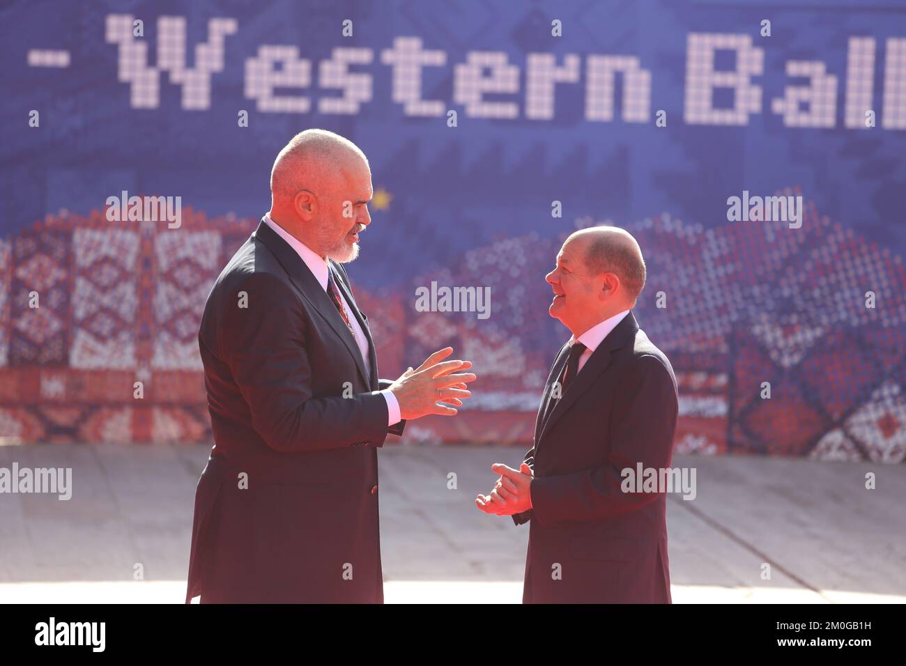 Tirana, Albanien, am 12. Dezember 2022. Der albanische ...